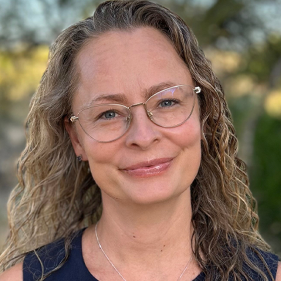 Emily Dykstra | Center for University Education Scholarship